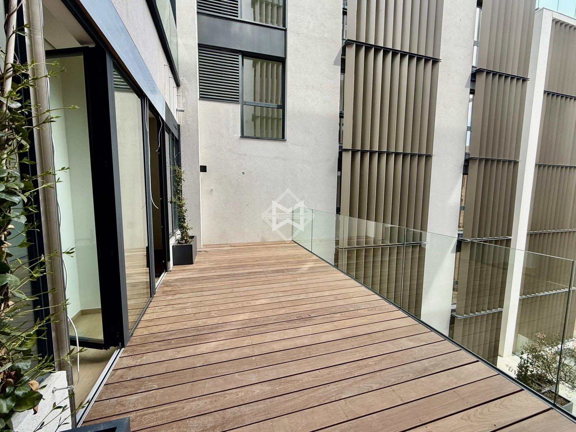 Sale Apartment Beausoleil - 1 Bedrooms - Sea view - Luminous . Ref 9623A