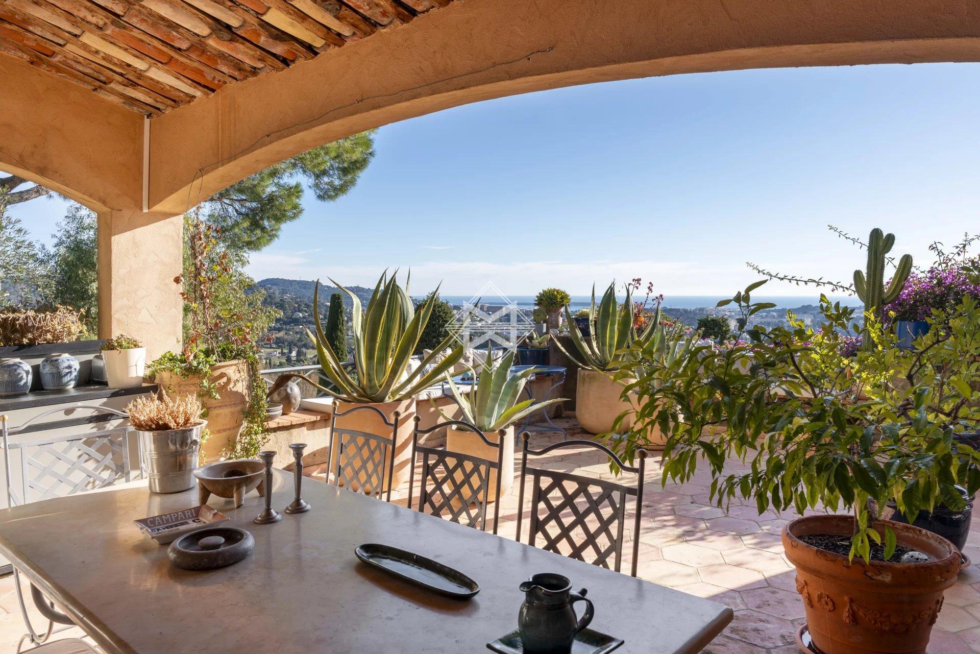 Sale Villa Mougins - 8 Bedrooms - Sea view - Panoramic sea view . Ref 3708
