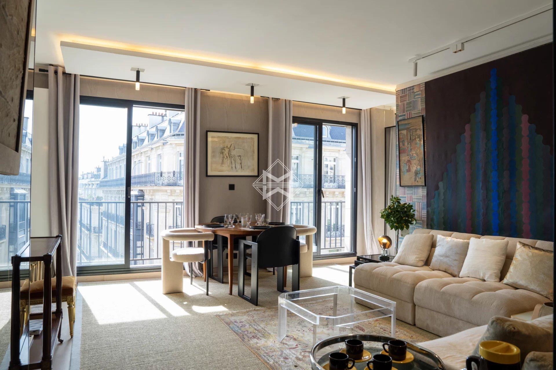 Sale Apartment Paris 8ème - 1 Bedrooms - Concierge service . Ref PRD03